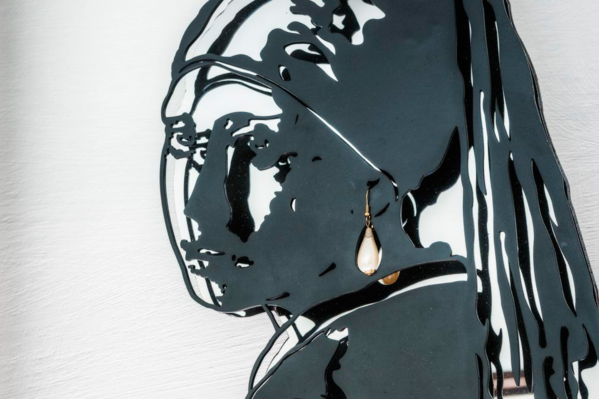 Onirico – Shaping Shadows